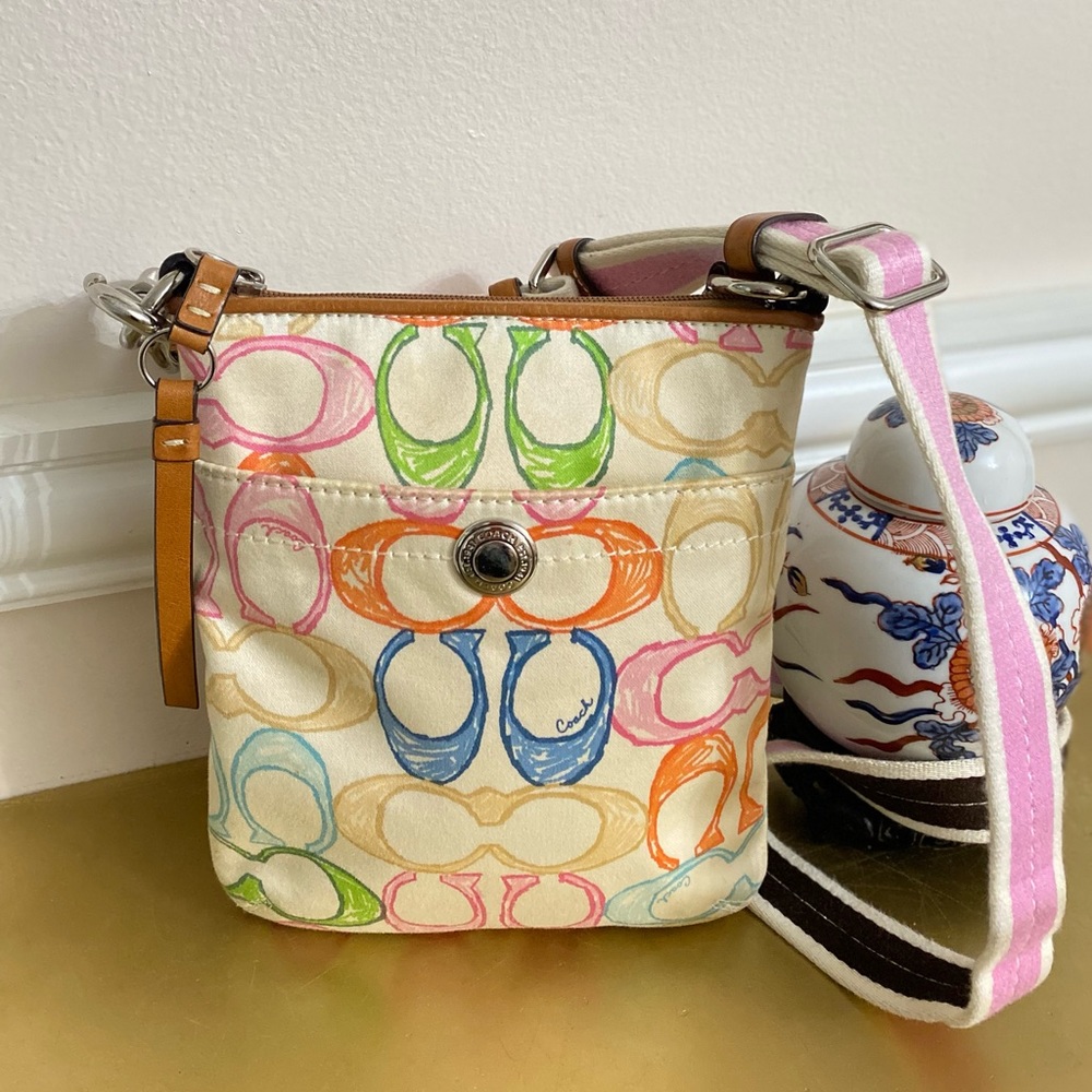 Coach Signature Fabric Crossbody Messenger - Gem